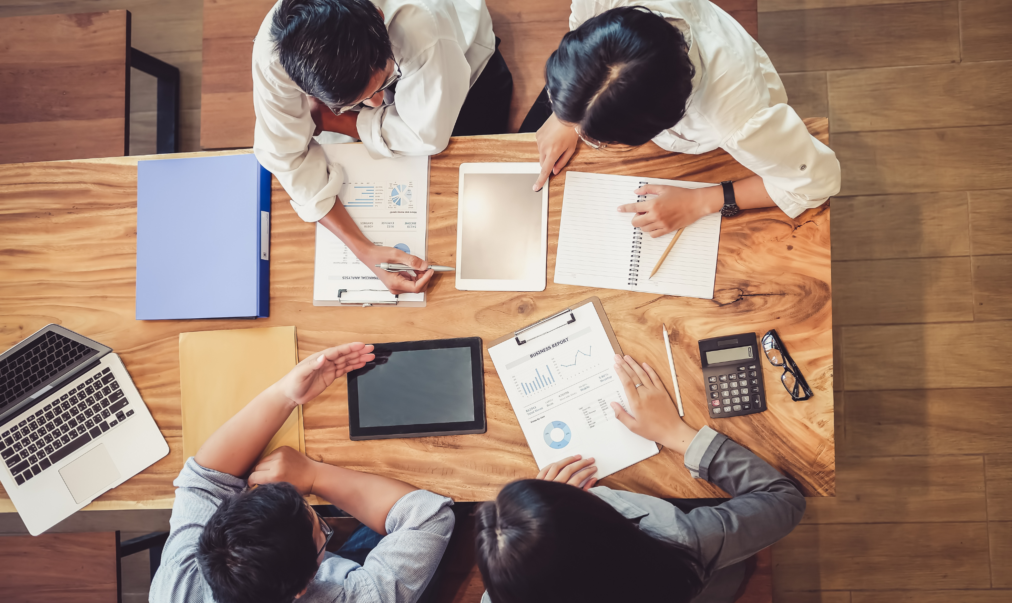 Frontline employee empowerment: Definition and tips – TimeTrack Blog